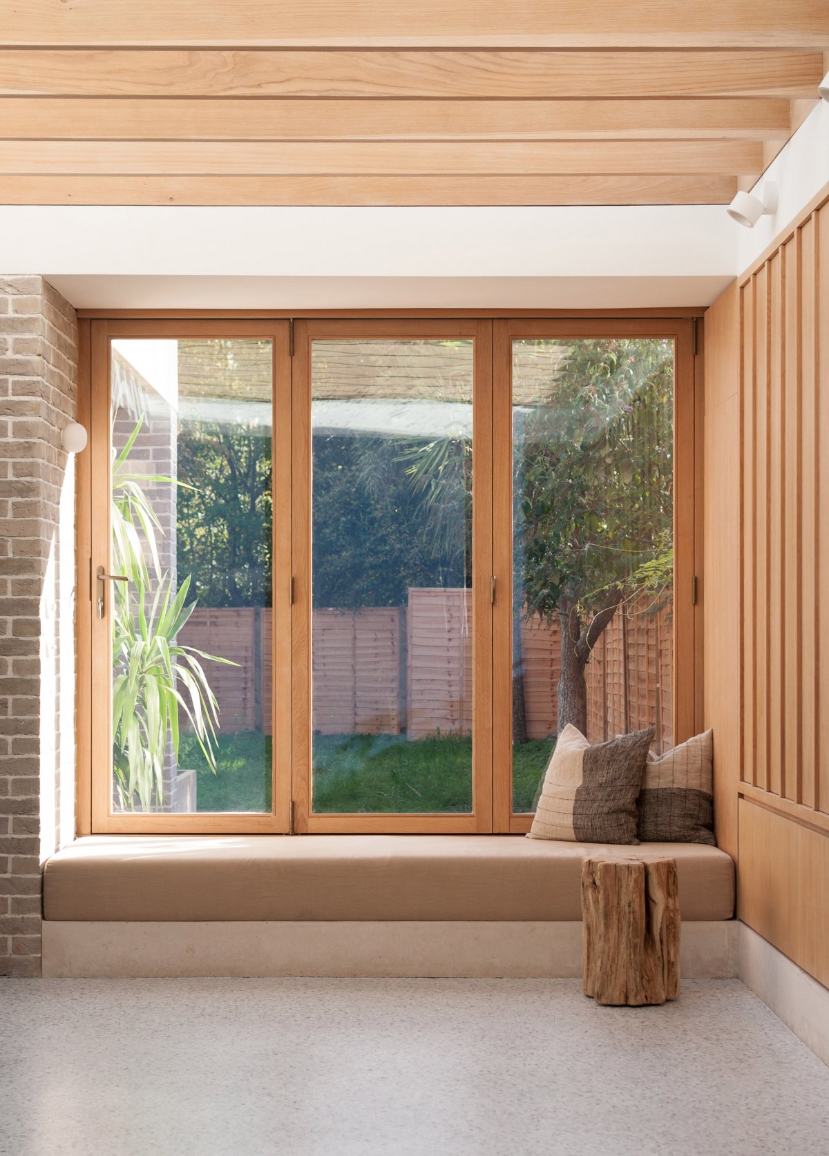 YinjiSpace - Yellow Cloud Studio x Courtyard House